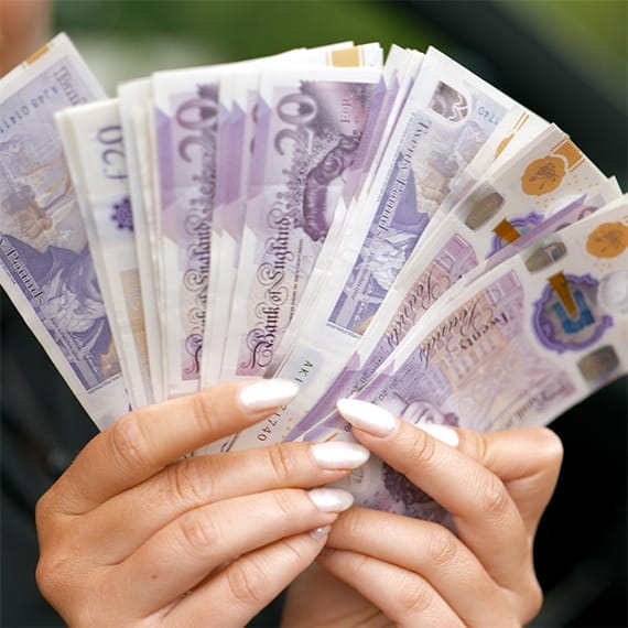 Win £1,500 Cash | WOW Freebies